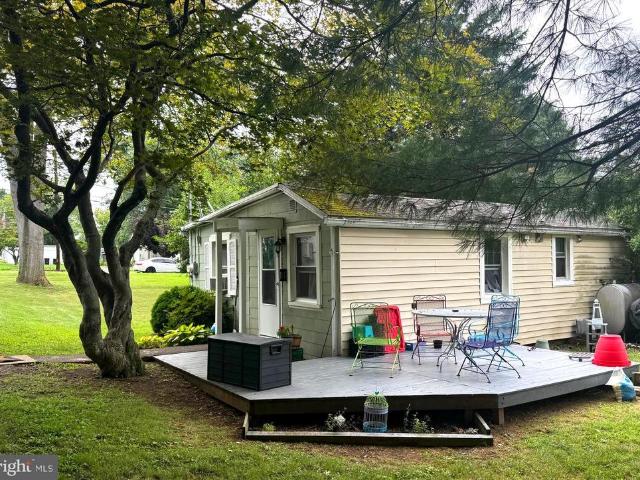 105 Mount Zion Avenue