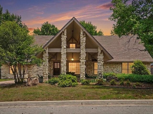 105 Mockingbird Ln, Skiatook, OK 74070