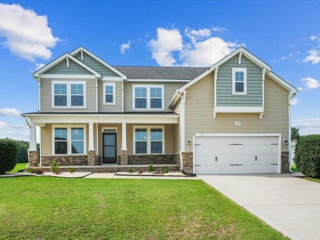 105 Mondavi Ct, Princeton, NC 27569