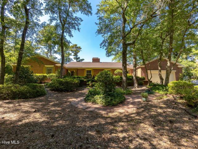 105 Magnolia Court