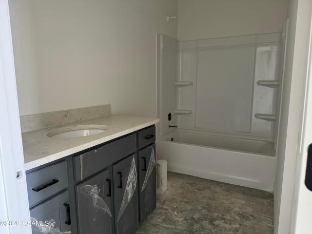 105 Maplebrook Way, Youngsville, LA 70592 | MLS #2600002