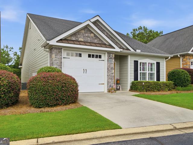 105 Maplecrest Lane SE