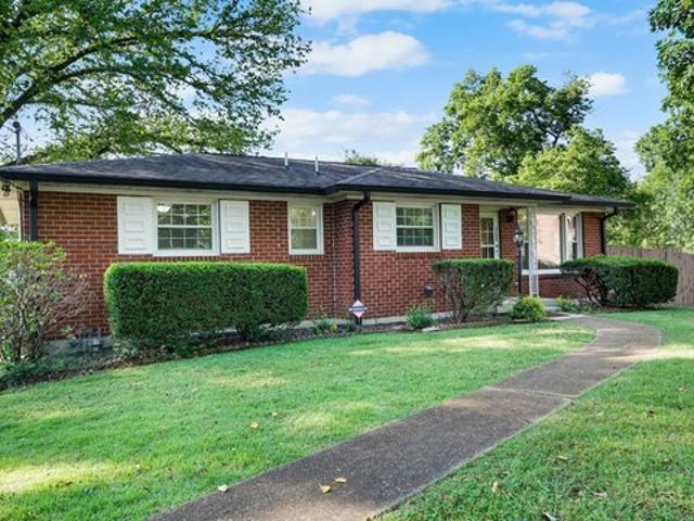 105 Mildred Ct, Nashville, TN 37211