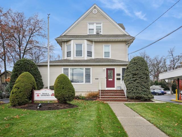 105 Miln Street, Cranford, US, NJ