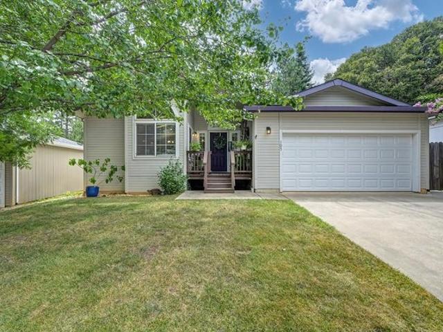 105 Mink Creek Dr, Colfax, CA 95713