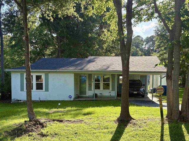 105 N Thomas Rd, White Oak, TX 75693