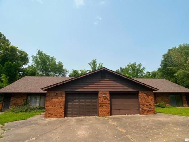 105 N Violet Ln, Carbondale, IL 62901