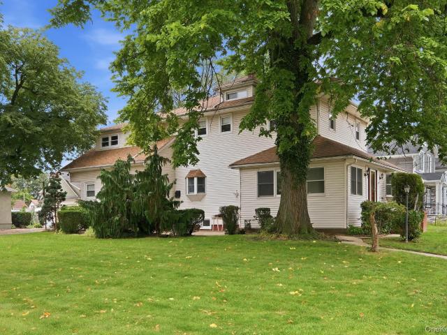 105 N Corona Avenue