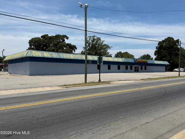 105 N East Street