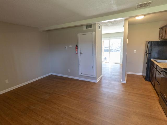 105 n garth ave 5
