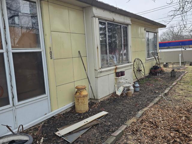 105 N Jefferson St