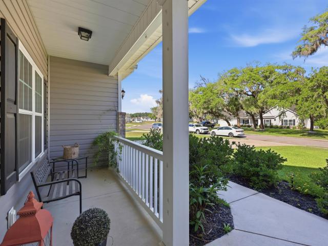 105 N Levee Dr