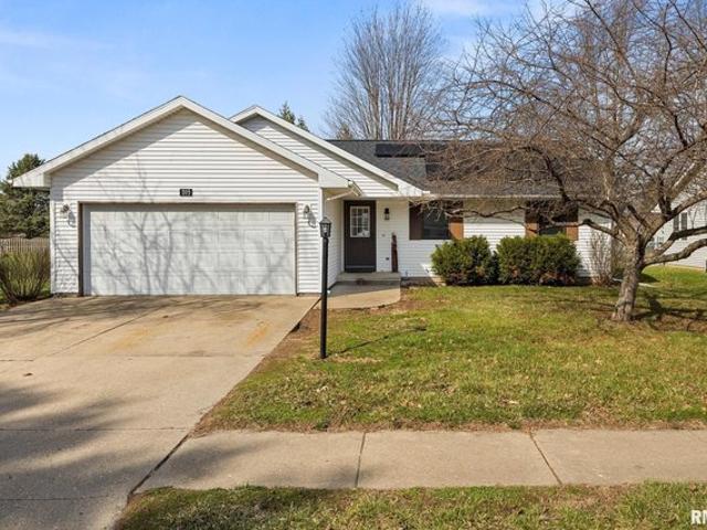 105 N Louise St, Chillicothe, IL 61523
