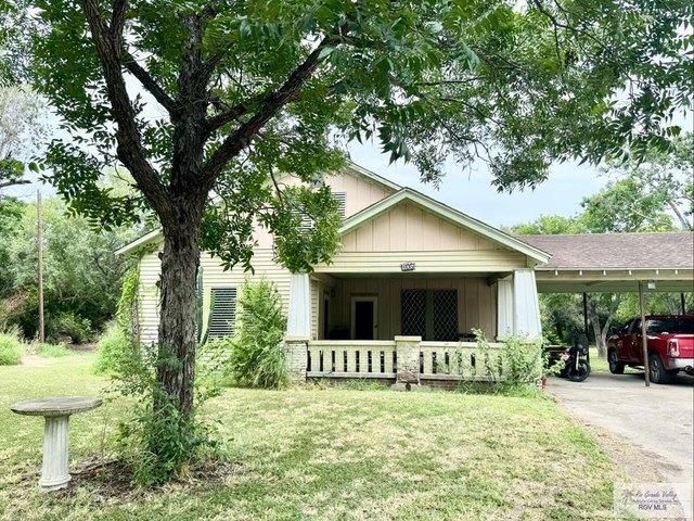 105 N Madeley Ave, Combes, TX 78535