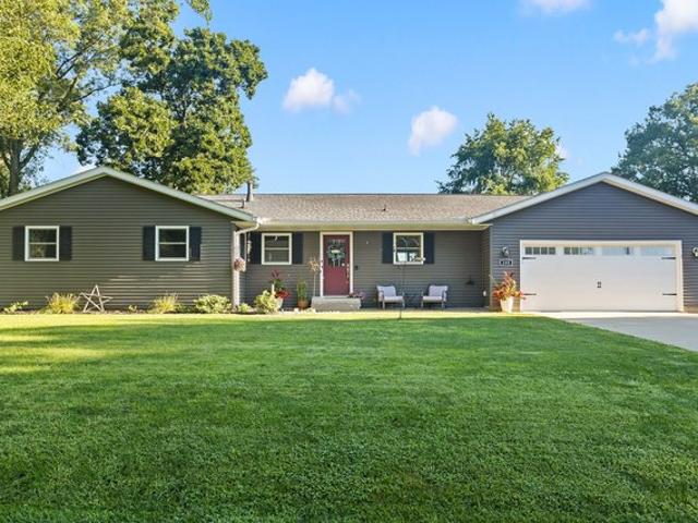105 N Park Ave, Geneseo, IL 61254