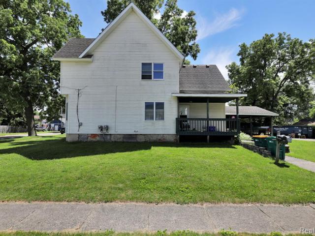 105 N Scougle Street