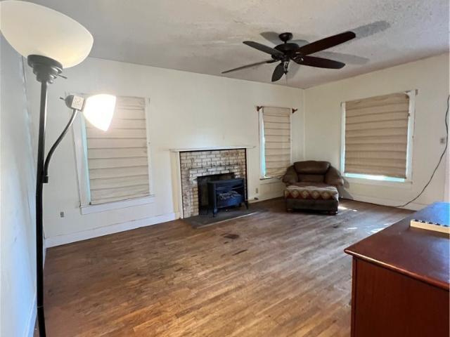105 N Summer Street