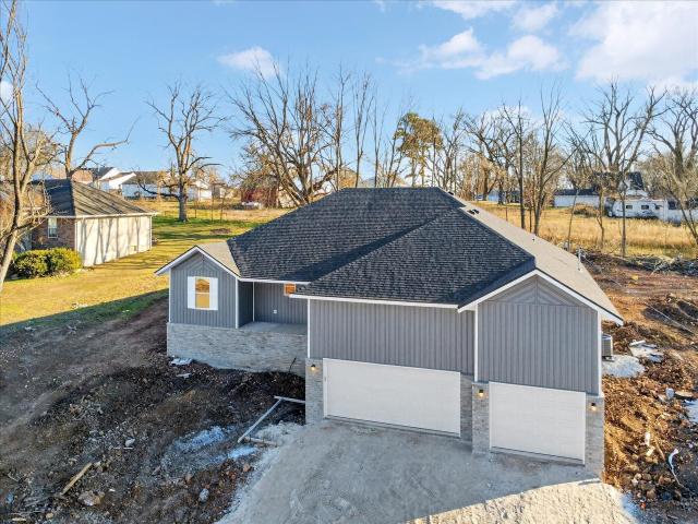 105 Northview Terrace