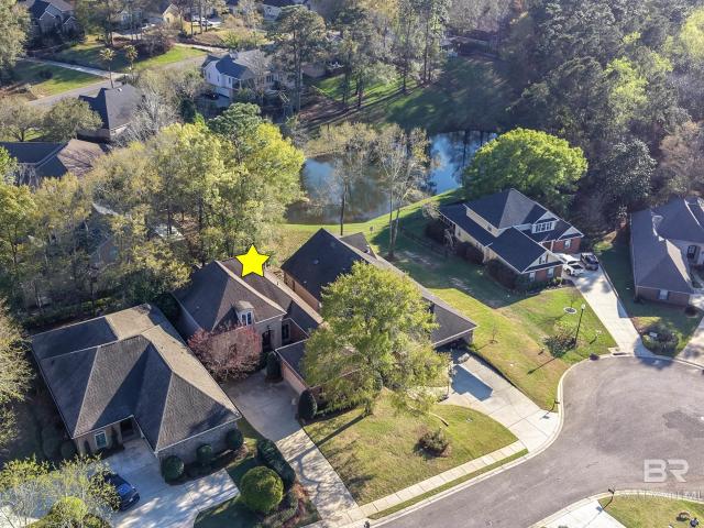 105 North Creek Circle