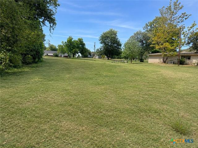 105 Navasota Lane