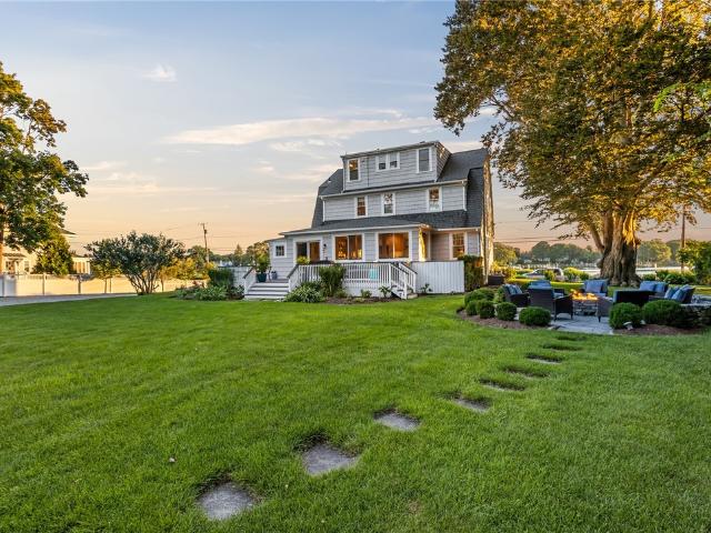 105 New Meadow Road
