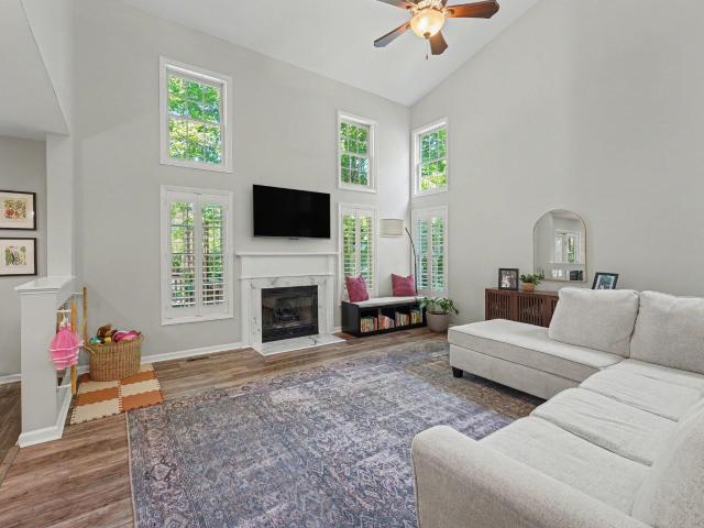 105 New Holland Place