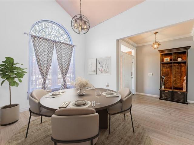 105 NW Erika Court