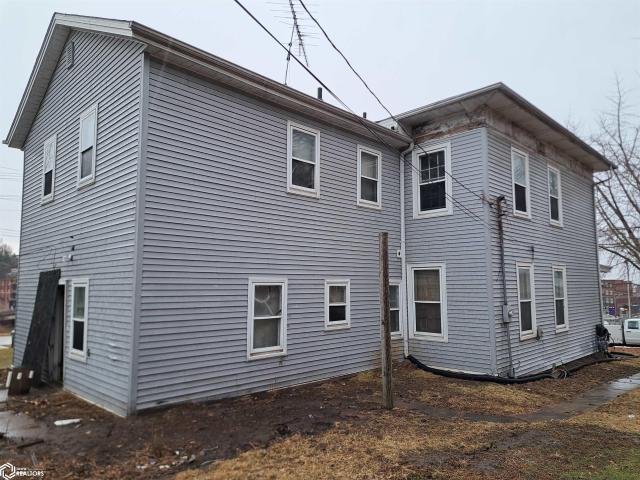 105 S 6Th Street