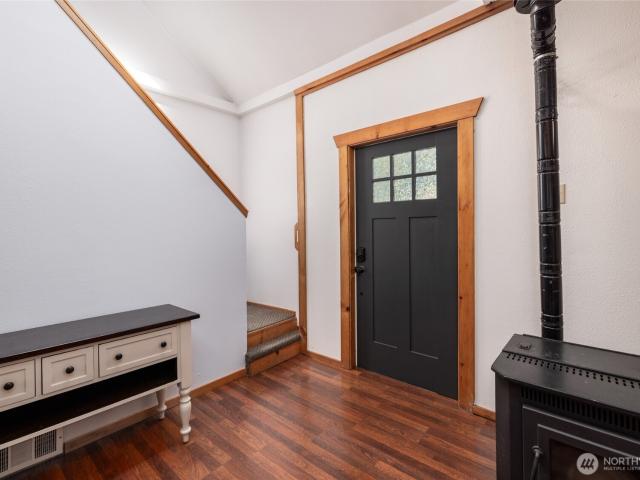 105 S 7th Street