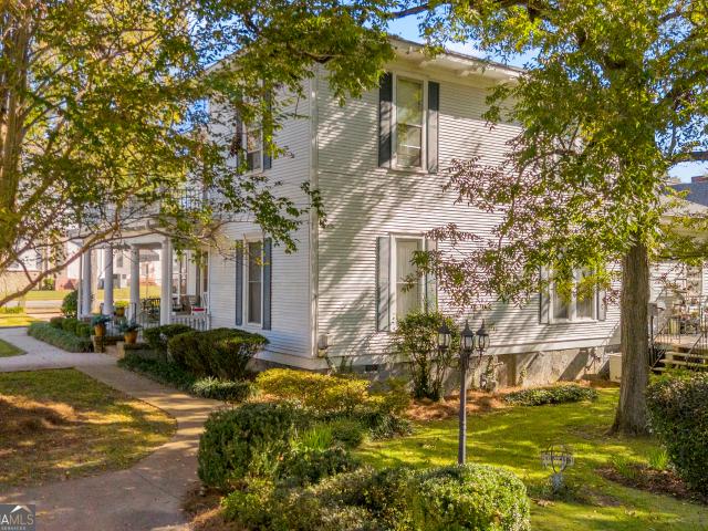 105 S Thomas Street