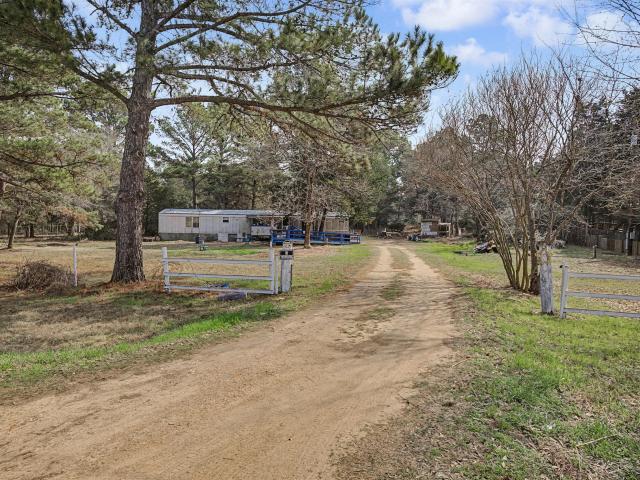 105 S Austin Dr
