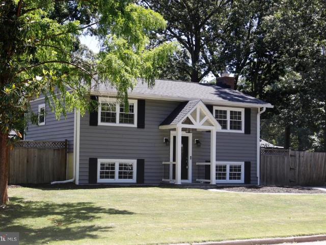 105 S Carolina Avenue