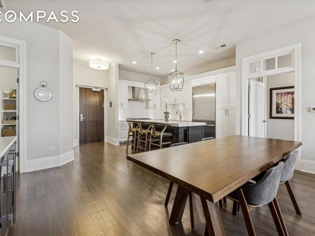 105 S Cottage Hill Ave 304, Elmhurst, IL