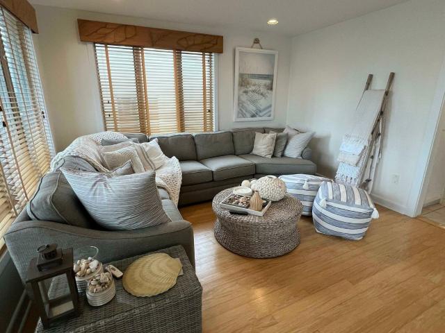 105 S Clermont Ave, Margate, US, NJ
