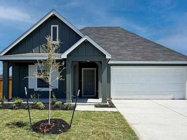 105 S Plains Rd, San Marcos, TX 78666