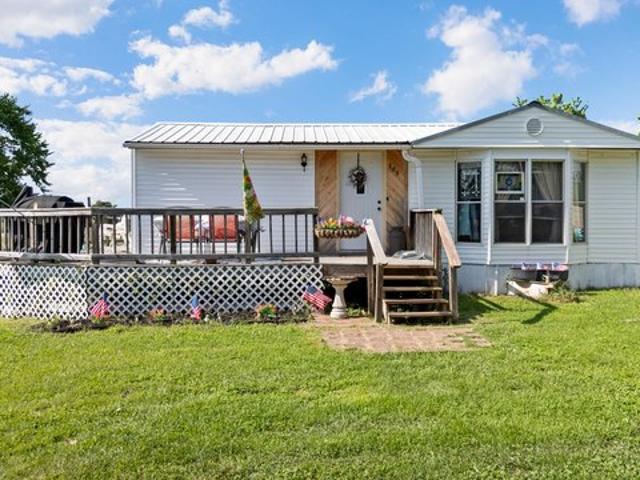105 Snooks Rd, Exeter, MO 65647