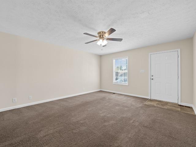 105 Solid Rock Ct # B