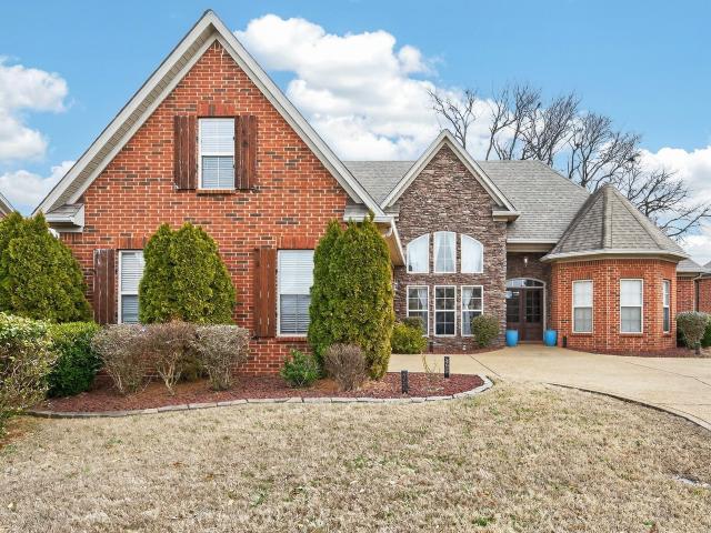 105 Sagamore Trce