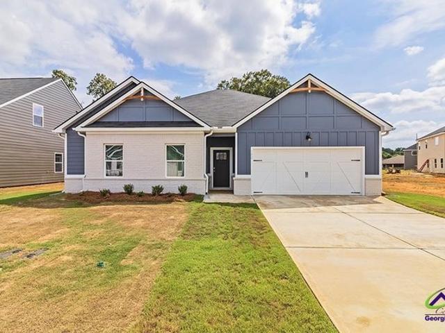105 Scarecrow Ln, Perry, GA 31069