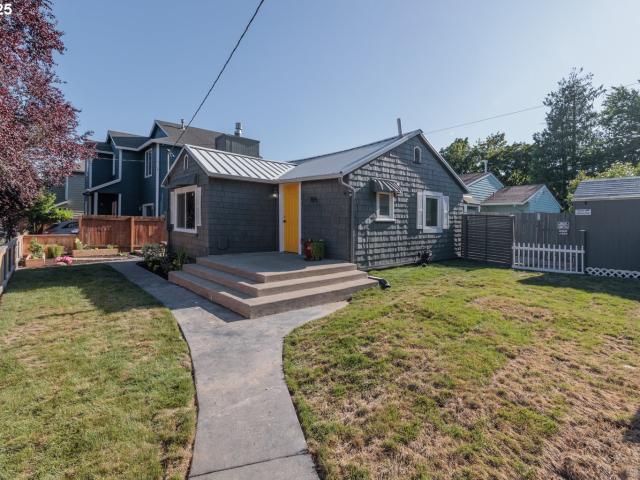 105 SE 119TH AVE