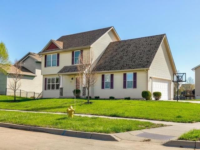 105 SE Kellerman Ln, Waukee, IA 50263