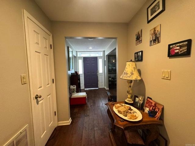 105 Secluded Court