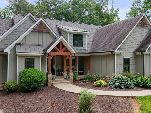 105 Shalea Lane