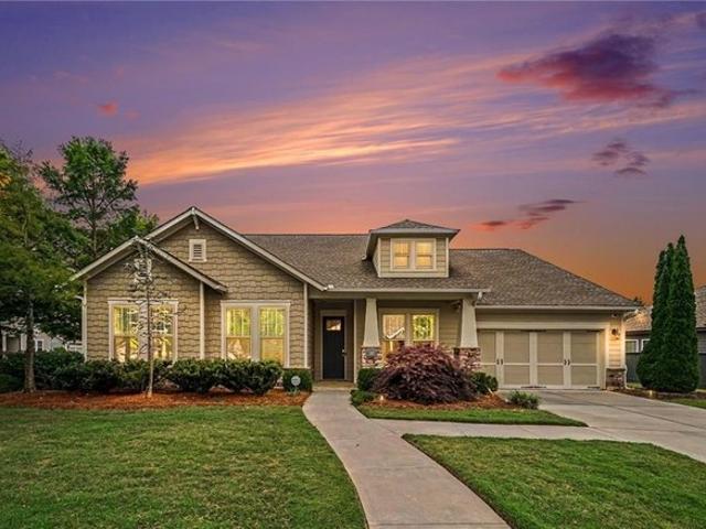 105 Sheridan Dr, Woodstock, GA 30189