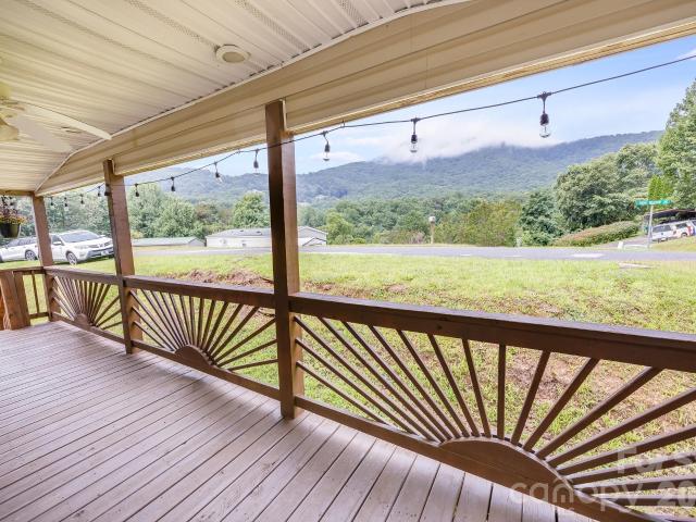 105 Short Meadow Drive