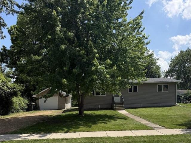105 Silver St W, Mapleton, MN 56065