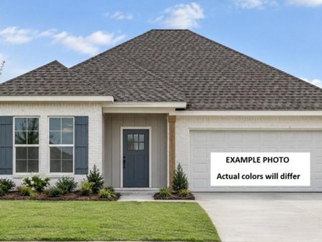 105 St Casimir Ct, Broussard, LA 70518
