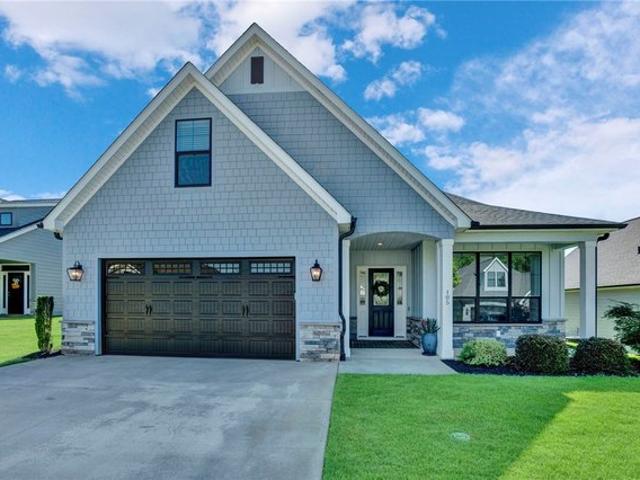 105 Stanbury Dr, Clemson, SC 29631