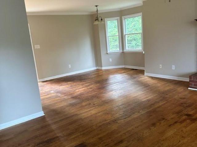 105 Starmount Road