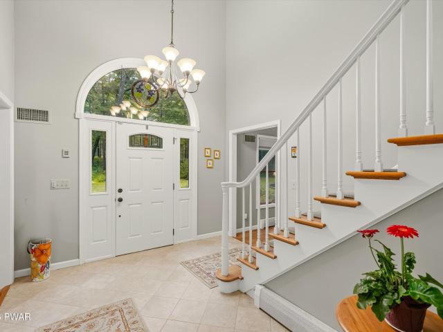 105 Stonehedge Lane